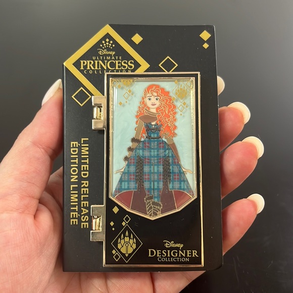 Disney | Accessories | Disney Designer Collection Ultimate Princess ...